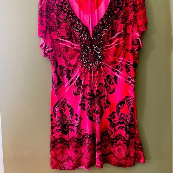 Simply Emma | Tops | Simply Emma Black And Hot Pink Blouse Very Light ...